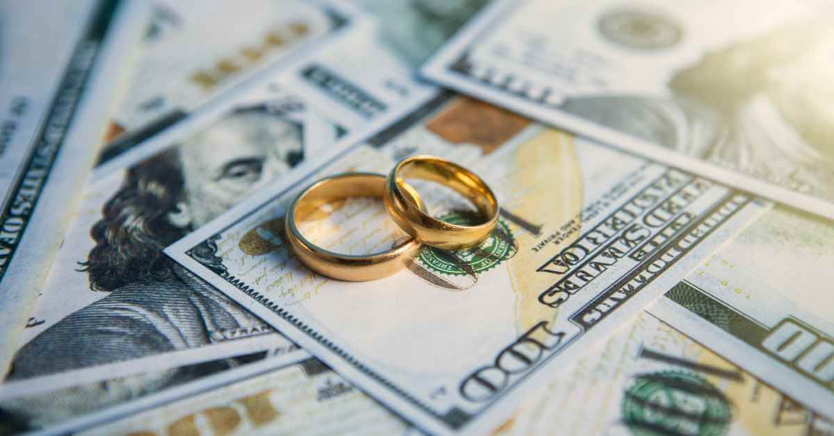 How Money Impacts a Marriage